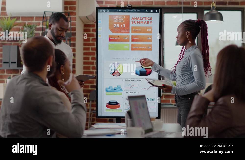 American applause Stock Videos & Footage - HD and 4K Video Clips - Alamy