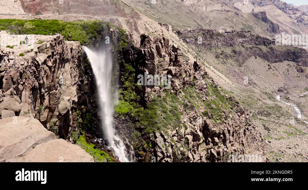 Inverted waterfall Stock Videos & Footage - HD and 4K Video Clips - Alamy