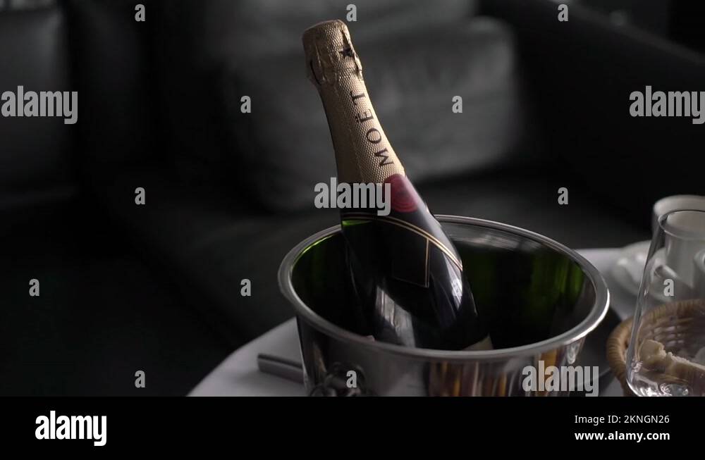 Moet champagne Stock Videos & Footage - HD and 4K Video Clips - Alamy