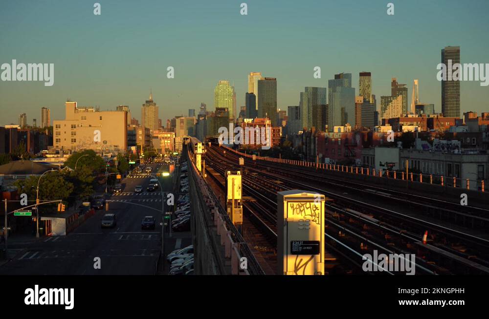 7 train line Stock Videos & Footage - HD and 4K Video Clips - Alamy
