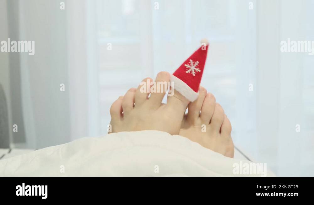 Big santa hat Stock Videos & Footage - HD and 4K Video Clips - Alamy