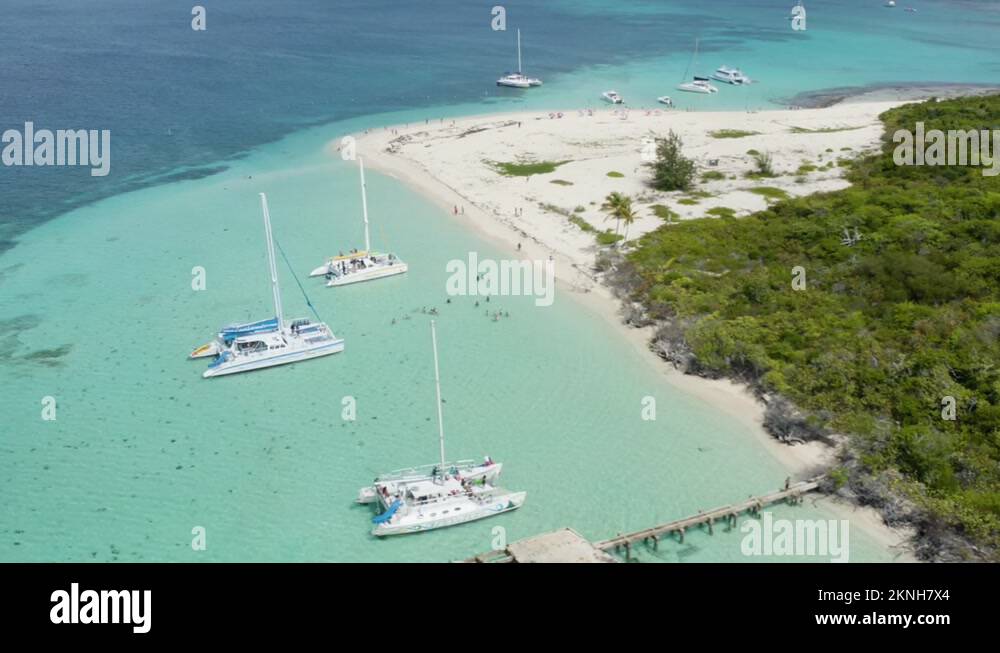 Cayo icacos Stock Videos & Footage - HD and 4K Video Clips - Alamy