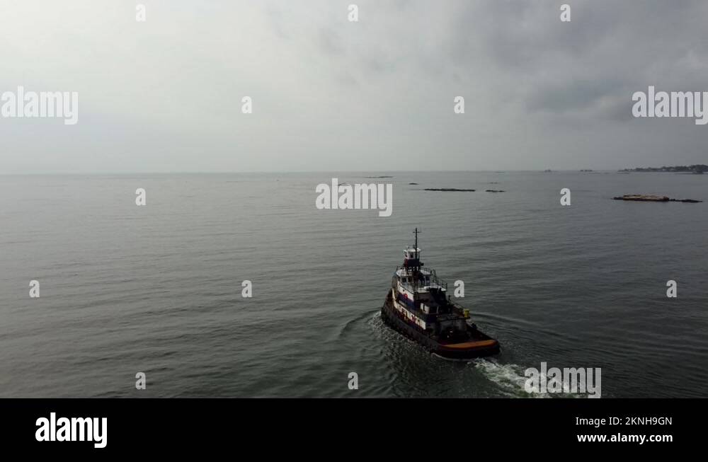 Ocean tugboat Stock Videos & Footage - HD and 4K Video Clips - Alamy