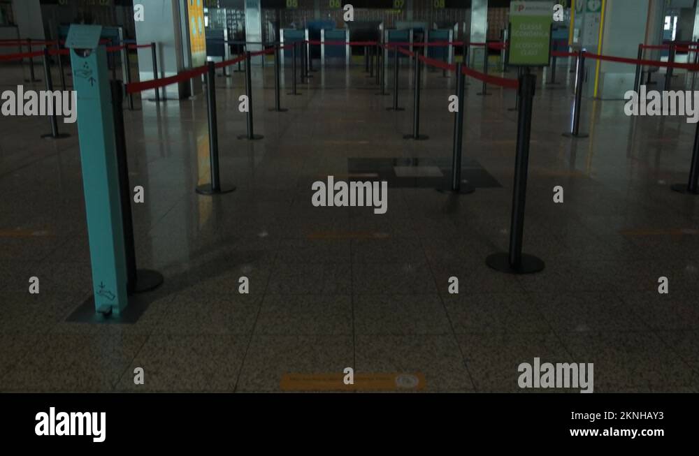 Baggage check in counter Stock Videos & Footage - HD and 4K Video Clips ...