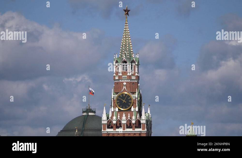Savior tower red square moscow Stock Videos & Footage - HD and 4K Video ...