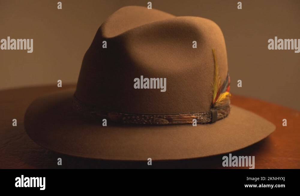 Classic top hat Stock Videos & Footage - HD and 4K Video Clips - Alamy