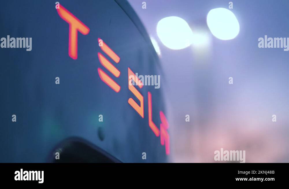 Charger logo Stock Videos & Footage - HD and 4K Video Clips - Alamy