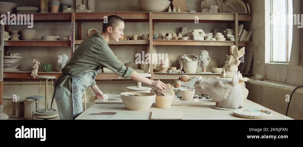 Pottery studio tools Stock Videos & Footage - HD and 4K Video Clips - Alamy