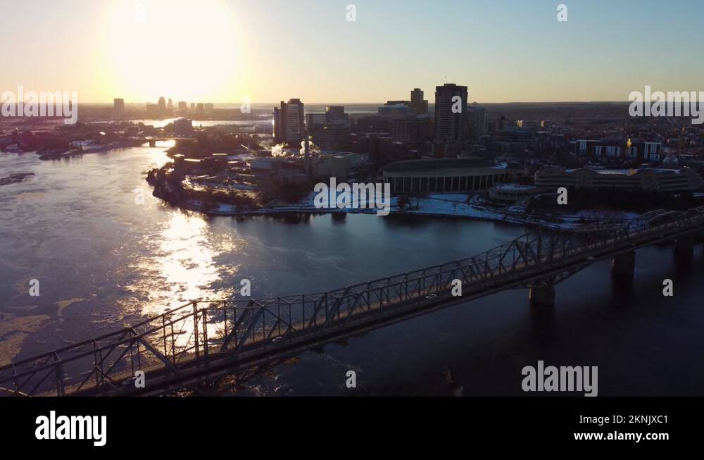 Winter in hull Stock Videos & Footage - HD and 4K Video Clips - Alamy