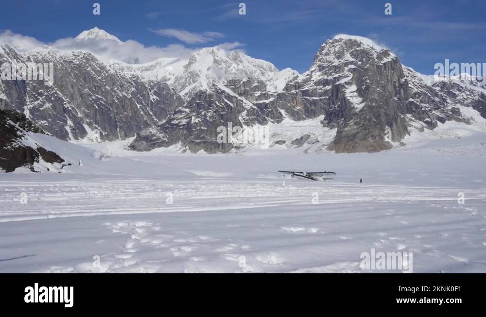 Alaska plane mountain Stock Videos & Footage - HD and 4K Video Clips ...