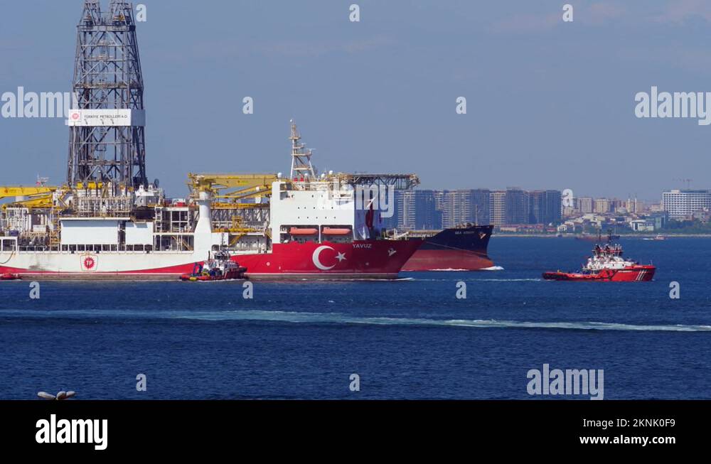 Drilling vessel Stock Videos & Footage - HD and 4K Video Clips - Alamy