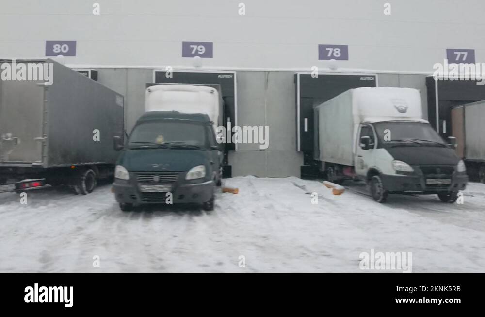 Logistics loading docks Stock Videos & Footage - HD and 4K Video Clips ...