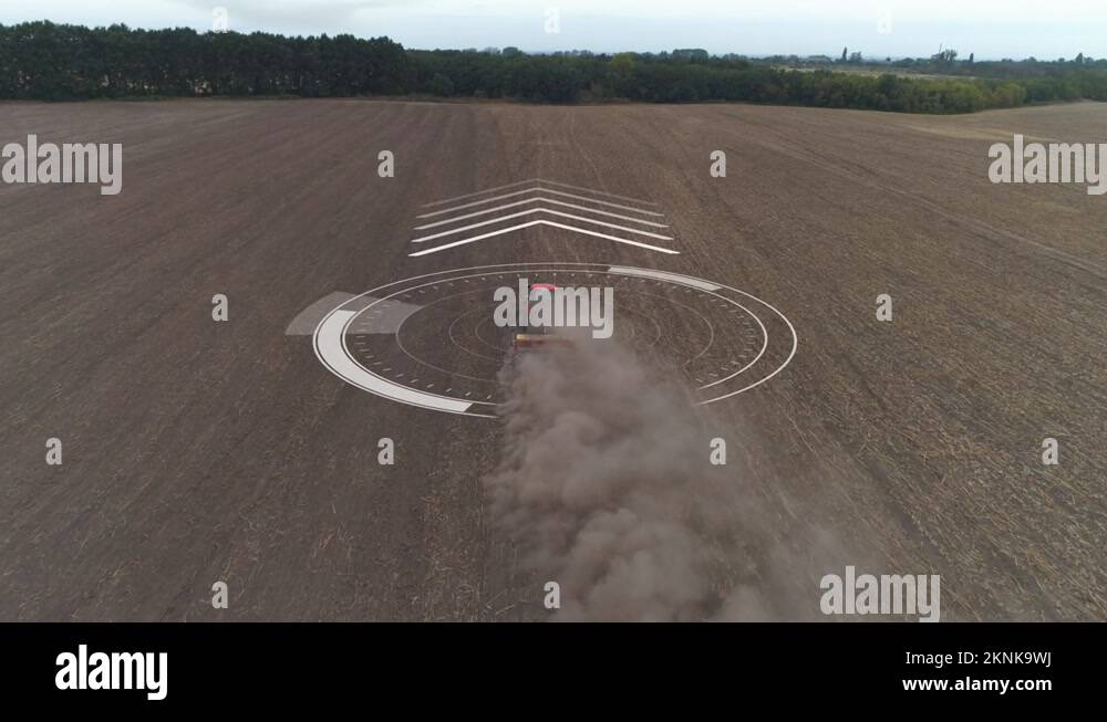 Autonomous tractor Stock Videos & Footage - HD and 4K Video Clips - Alamy