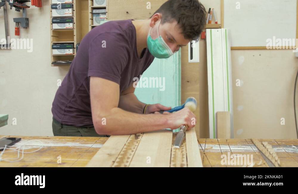 Oak steps Stock Videos & Footage - HD and 4K Video Clips - Alamy