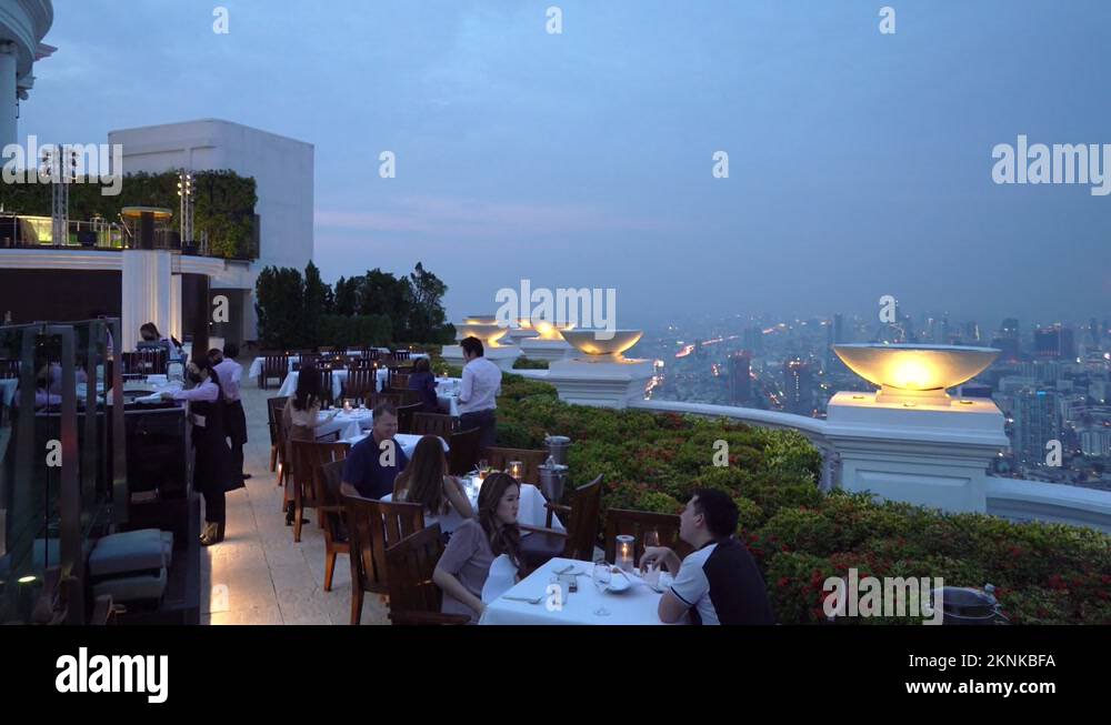 People Dining At The Famous Sky Bar Restaurant At The Rooftop Of Lebua ...