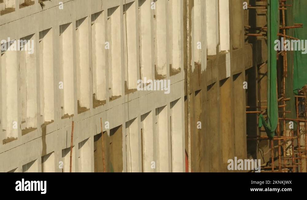 Scaffolding sheeting Stock Videos & Footage - HD and 4K Video Clips - Alamy