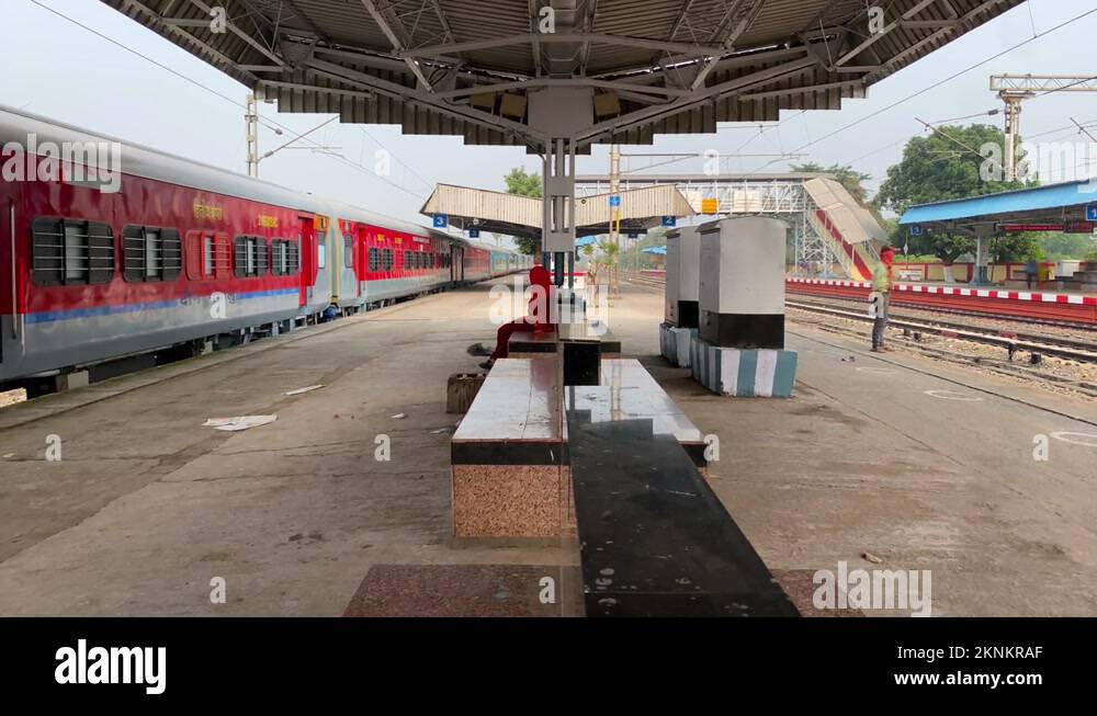 Timelapse view of trains arriving and departing at an Indian Railway ...