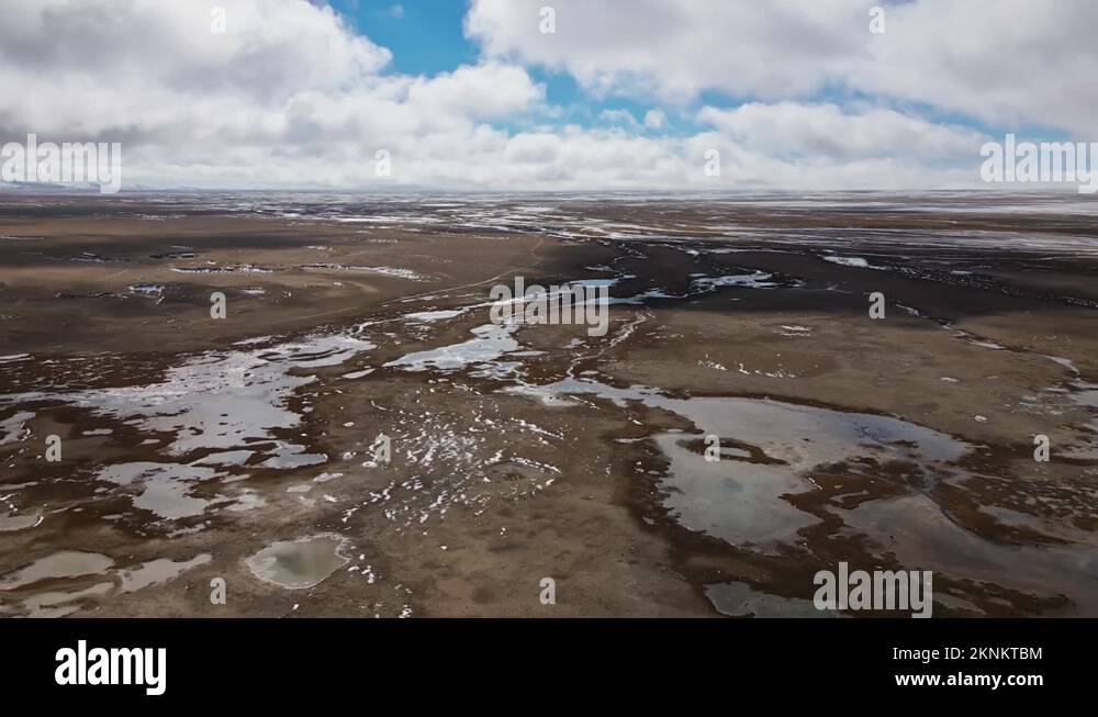 The source of the Yellow River on the Qinghai Tibet Plateau 三江源 黄河源头 ...