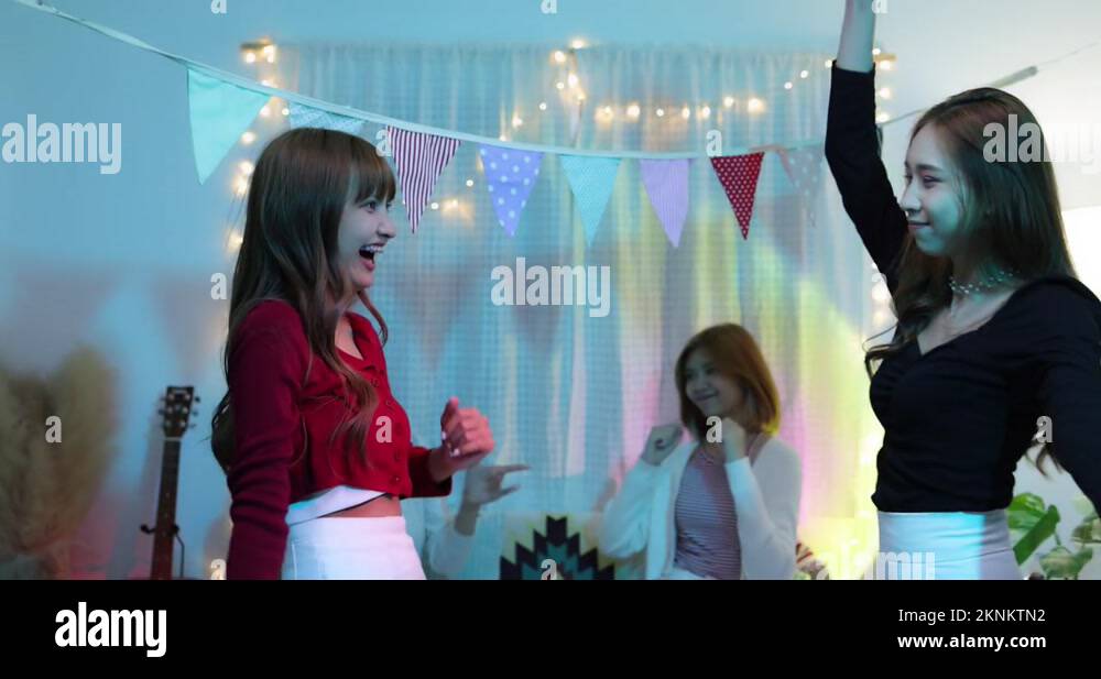 Student house party Stock Videos & Footage - HD and 4K Video Clips - Alamy