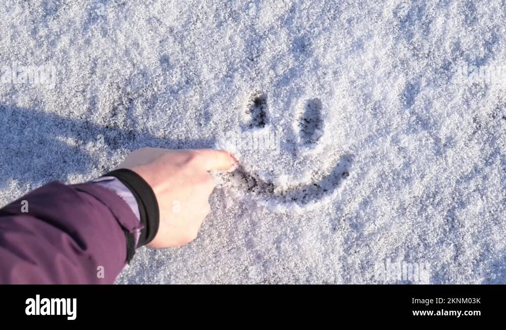 Smiley face snow Stock Videos & Footage - HD and 4K Video Clips - Alamy