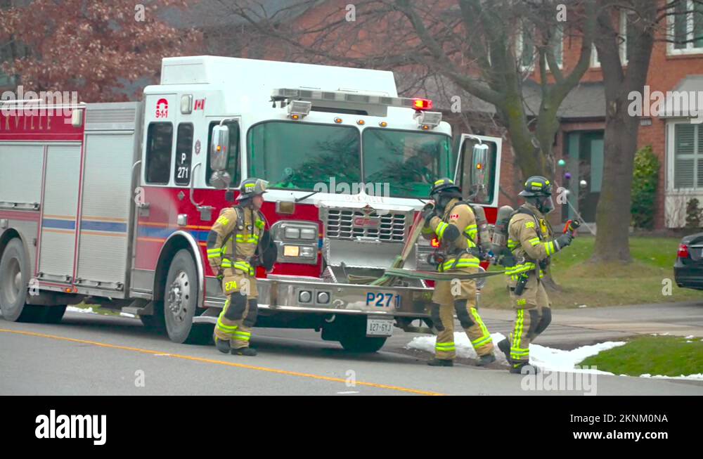 Scene of a fire Stock Videos & Footage - HD and 4K Video Clips - Alamy