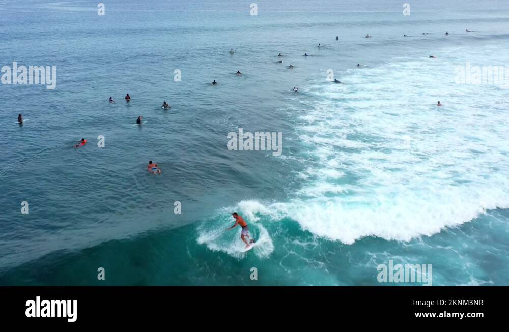 Surfboarding aerial Stock Videos & Footage - HD and 4K Video Clips - Alamy