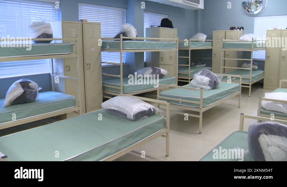 Clean angles Stock Videos & Footage - HD and 4K Video Clips - Alamy