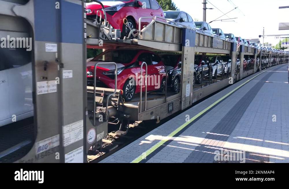 Transporting cars asia Stock Videos & Footage - HD and 4K Video Clips ...