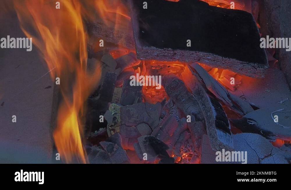 Wood kiln pottery Stock Videos & Footage - HD and 4K Video Clips - Alamy