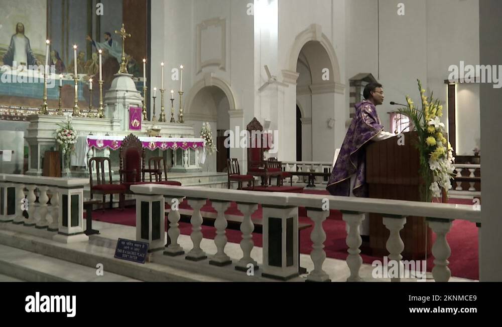 Indian Christian crowded church mass in Sacred Heart Cathedral, New ...