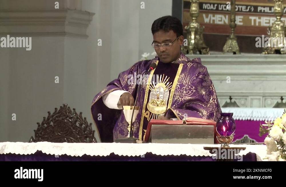 Indian Christian crowded church mass in Sacred Heart Cathedral, New ...