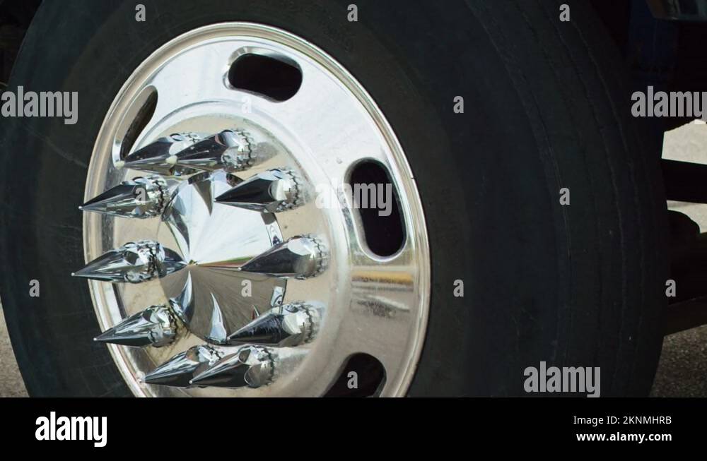 Large truck Stock Videos & Footage - HD and 4K Video Clips - Alamy