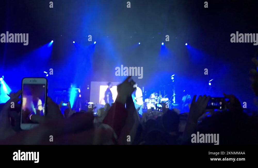 Sing concert Stock Videos & Footage - HD and 4K Video Clips - Alamy
