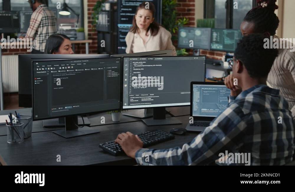 Talking cloud Stock Videos & Footage - HD and 4K Video Clips - Alamy