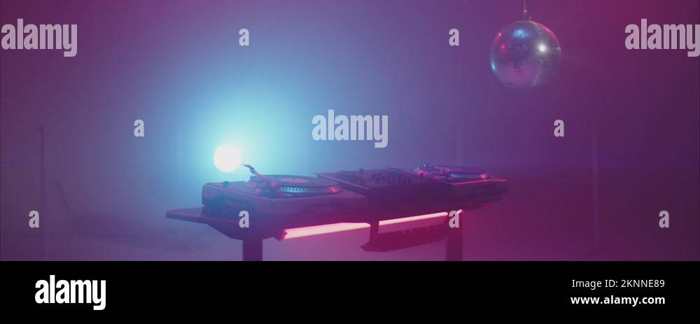 Turntables and mixer Stock Videos & Footage - HD and 4K Video Clips - Alamy
