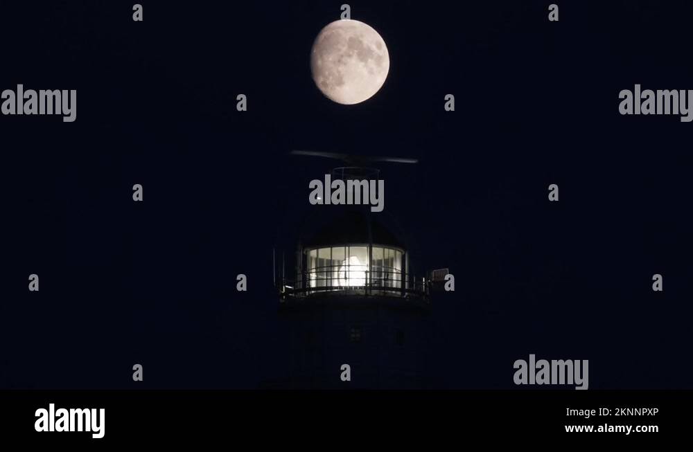 Moon risen Stock Videos & Footage - HD and 4K Video Clips - Alamy