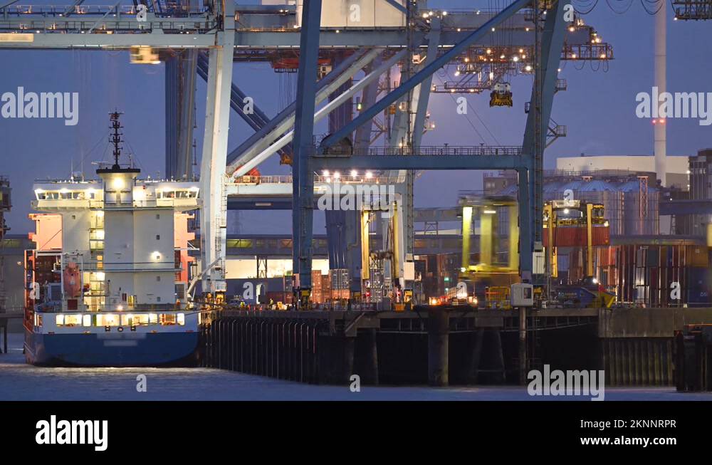 Automated vessel Stock Videos & Footage - HD and 4K Video Clips - Alamy