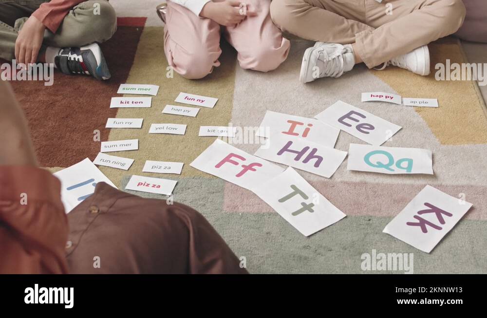 Speech Therapy Flashcards Stock Video Footage - Alamy