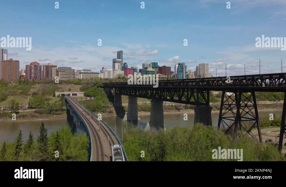 Edmonton lrt bridge Stock Videos & Footage - HD and 4K Video Clips - Alamy