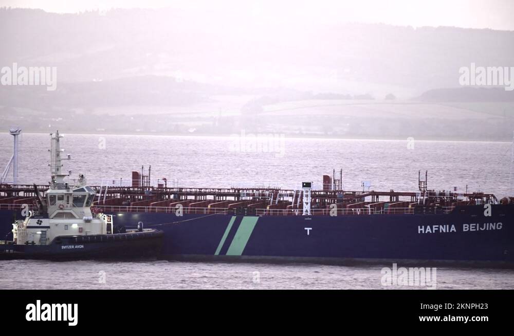 Saudi oil tanker Stock Videos & Footage - HD and 4K Video Clips - Alamy