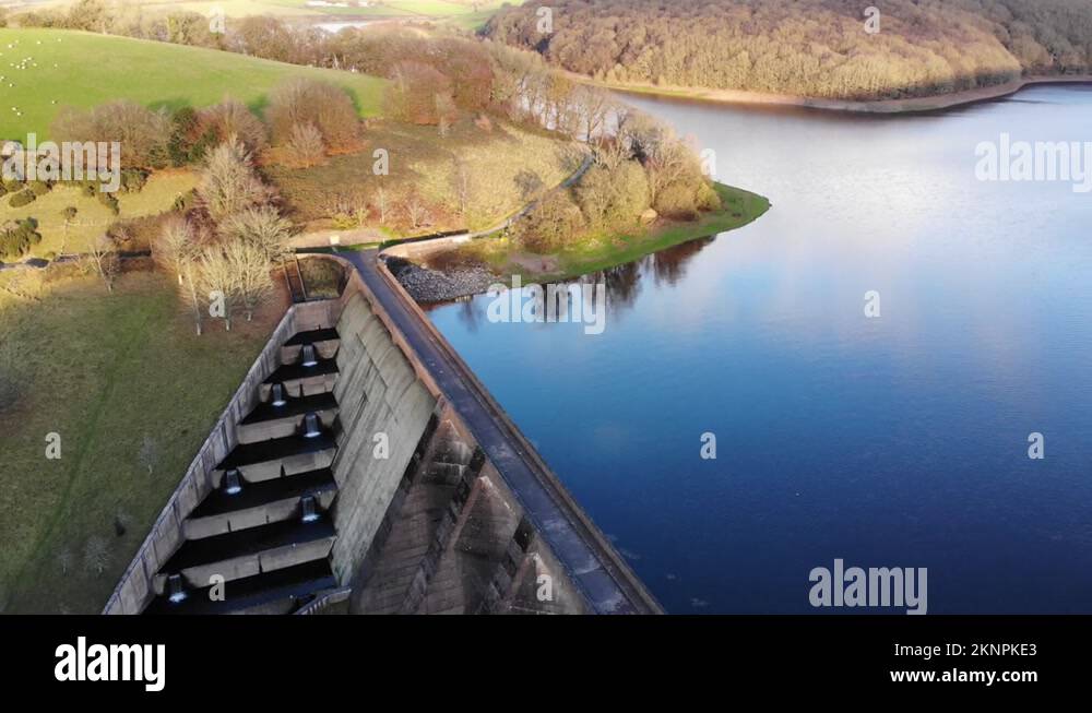 Concrete circle lake Stock Videos & Footage - HD and 4K Video Clips - Alamy