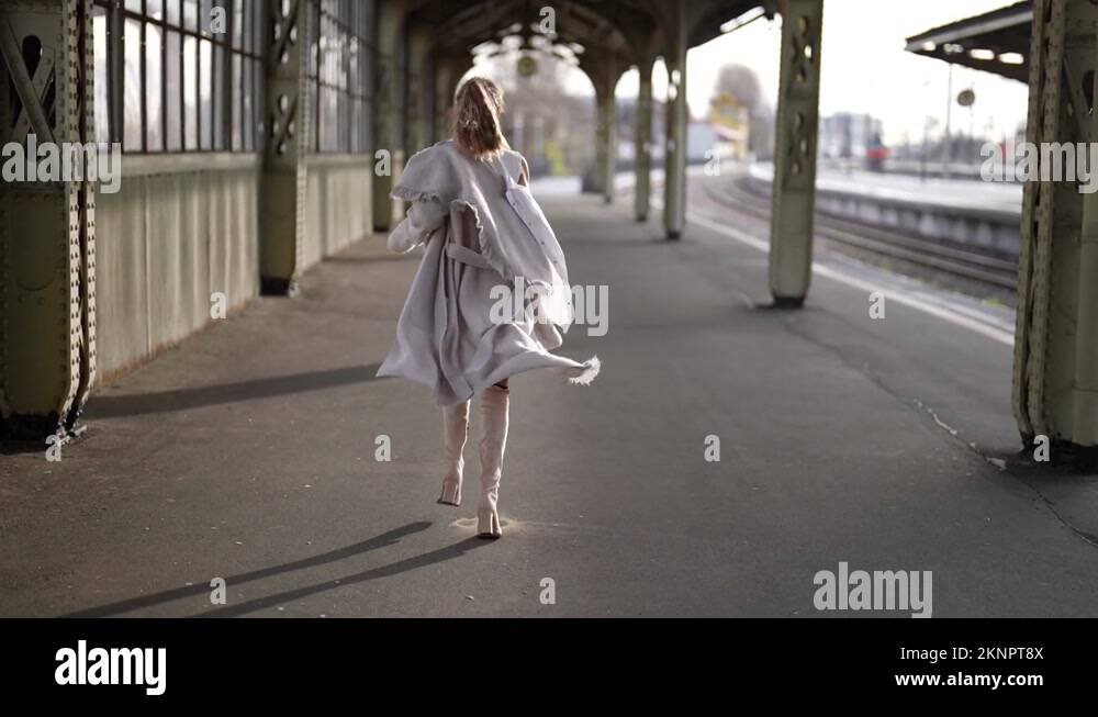 Missing train Stock Videos & Footage - HD and 4K Video Clips - Alamy