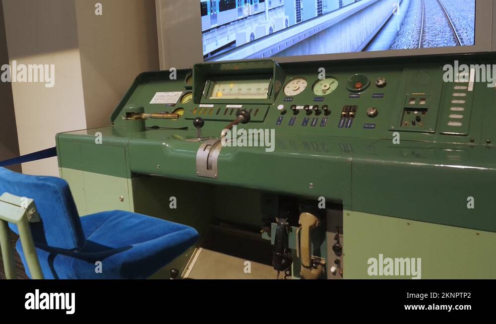 Inside train cab Stock Videos & Footage - HD and 4K Video Clips - Alamy