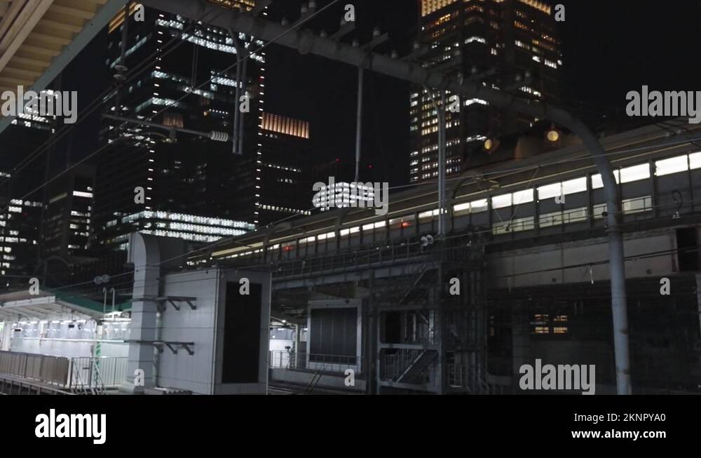 Tokyo at night empty Stock Videos & Footage - HD and 4K Video Clips - Alamy