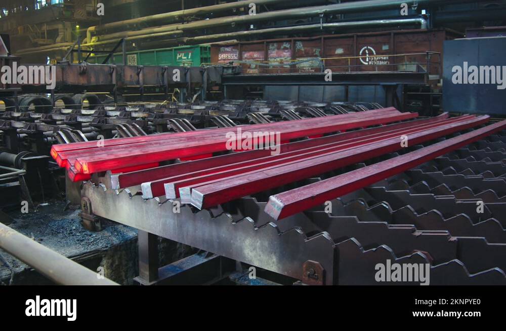 Red metal beams Stock Videos & Footage - HD and 4K Video Clips - Alamy