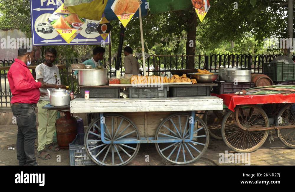 Delhi india cuisine Stock Videos & Footage - HD and 4K Video Clips - Alamy
