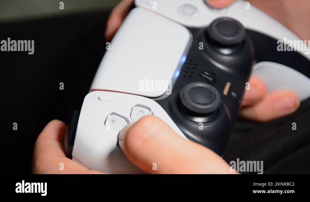 Sony playstation 5 remote control Stock Videos & Footage - HD and 4K Video Clips - Alamy