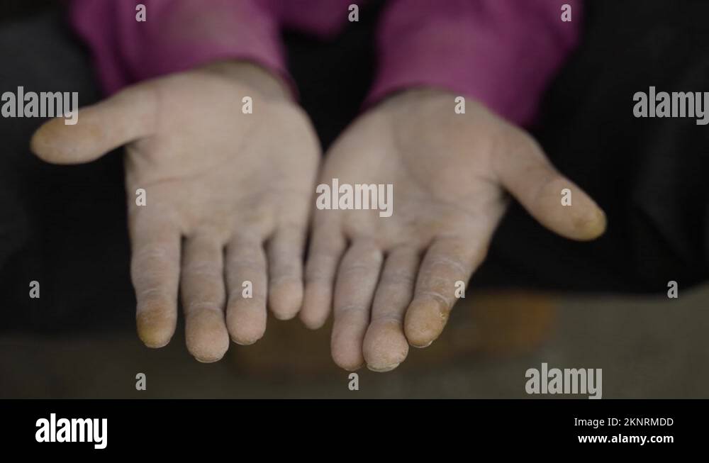 Rough hands Stock Videos & Footage - HD and 4K Video Clips - Alamy