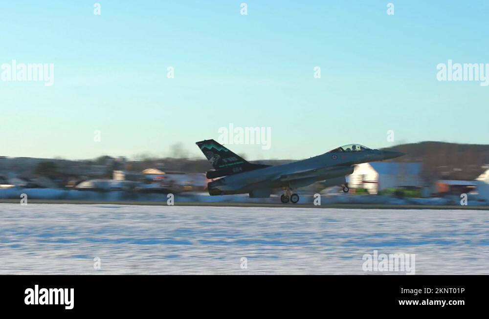 airplane military f16 fighter jet rnoaf landing deploy parachute ...