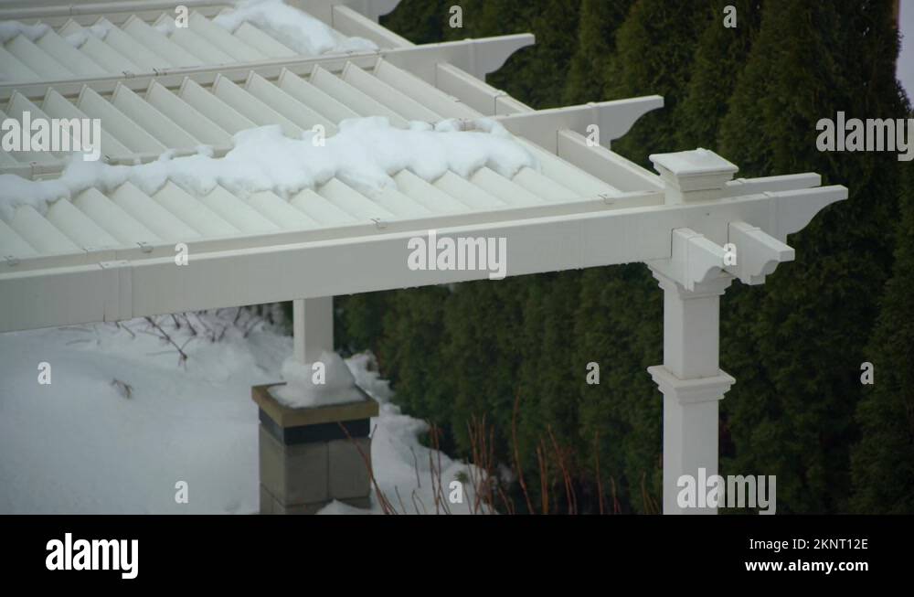Winter pergola Stock Videos & Footage - HD and 4K Video Clips - Alamy